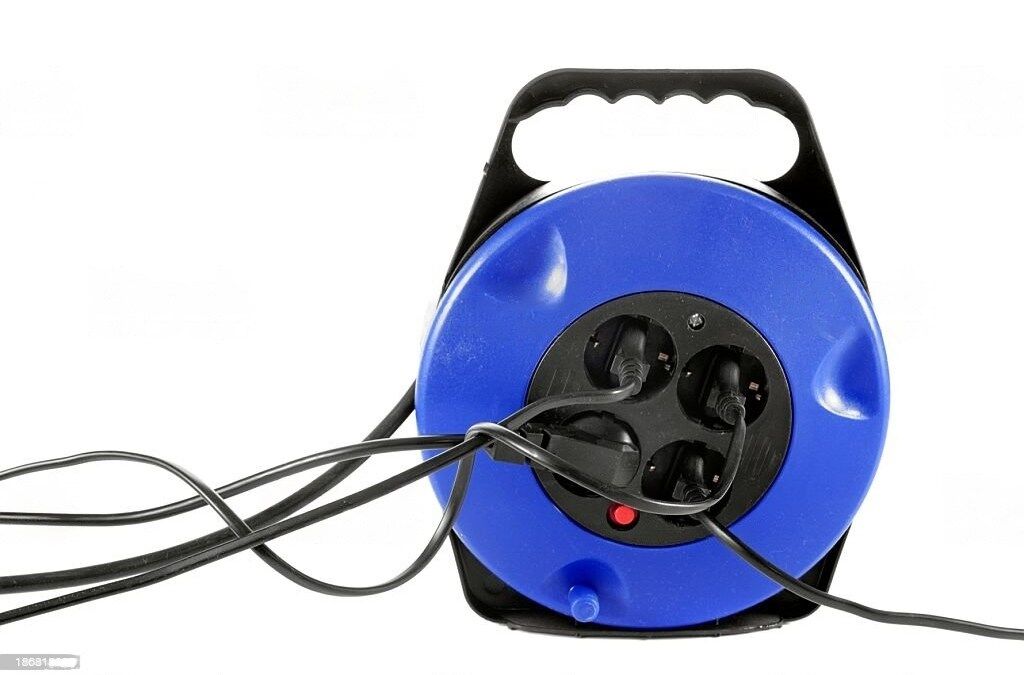 Retractile Cords: The Ultimate Cable Management Solution